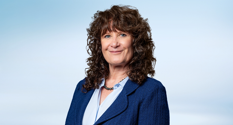 Biography | Deborah Greaves