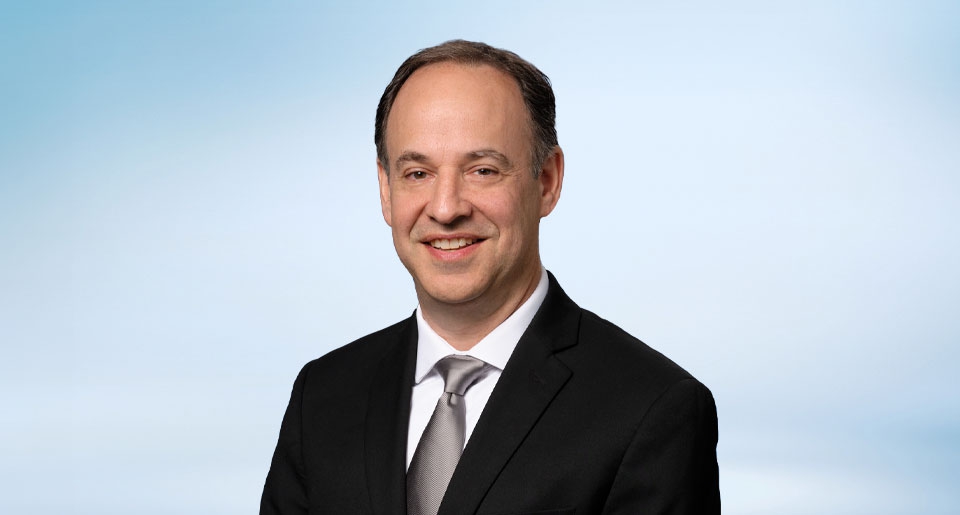 Biography | Stephen Metz