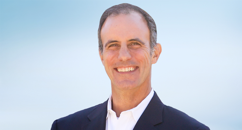 Biography | Christopher Halliday