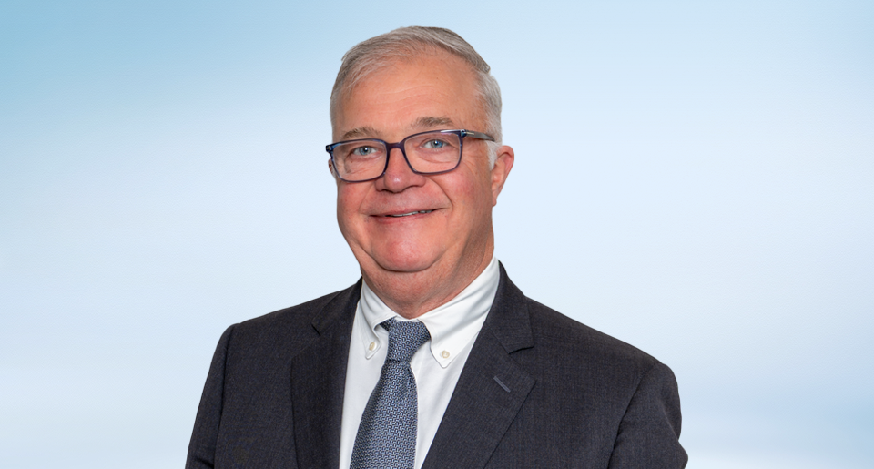 C. Wayne Davis | Commercial Finance and Real Estate Finance Attorney